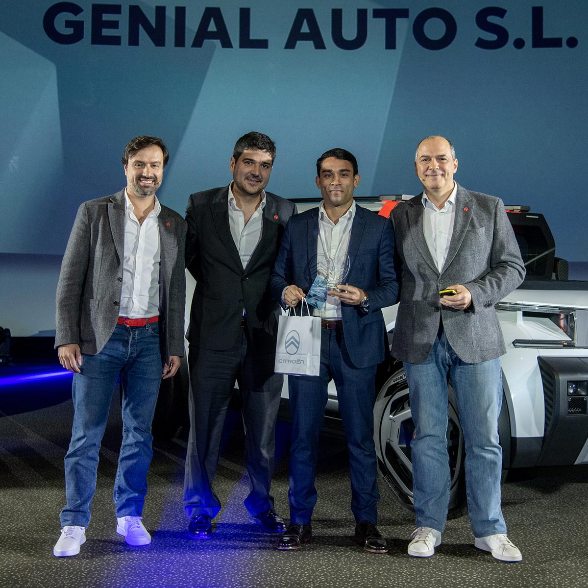 Citroën Genial Auto premiado como el mejor concesionario en Calidad Postventa - Canarias Rallyes